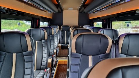 Mercedes Sprinter 20 personen - Direct VIP Service